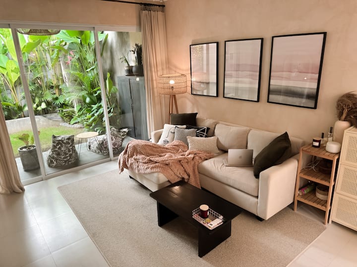 Designer Arch Home W/ Garden & Workspace - Canggu - Canggu