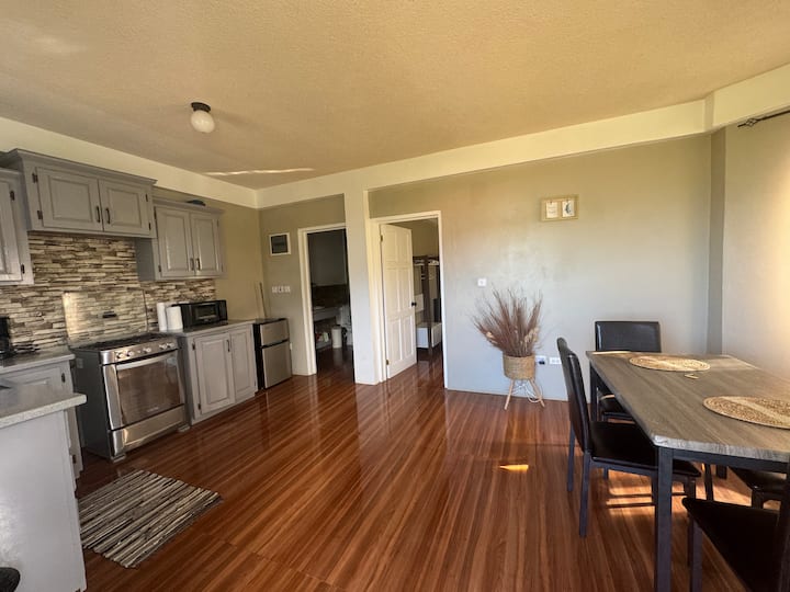 One Bedroom Apartment - Dominique