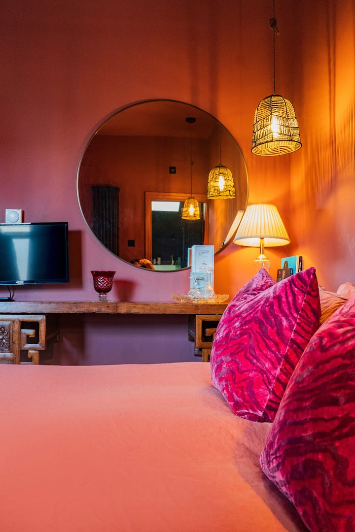 Room Three @ Bohotel Macclesfield - Macclesfield, UK