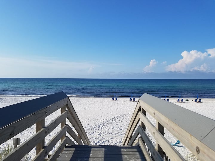 207 Tropical Isle Beach Villa With Loft ~ Sleeps - Fort Walton Beach, FL