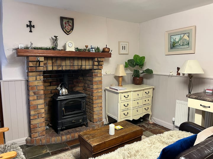 Cosy Cottage In The Hills Of Leitrim - Sligo