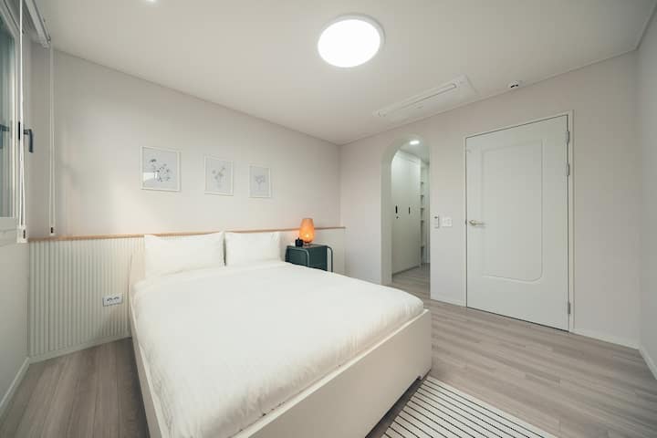 #감귤체험 #자쿠지 #표선해변 #허브동산 독채 풀빌라 A - Jeju