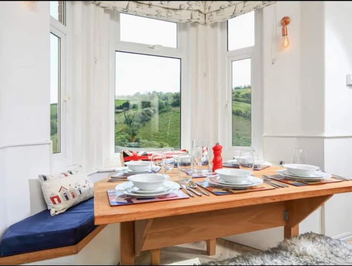 Dartmouth House With A View Choose 1-3 Bedrooms - Dartmouth
