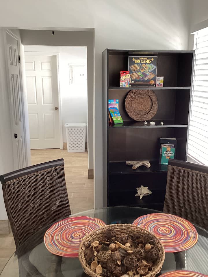 Colwins # 5 Families/groups-sleeps 8 - Turks and Caicos Islands