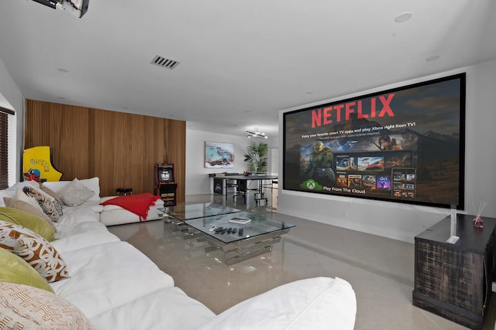 •Luxury 4000-sqft Mansion With Sauna & Large Pool• - Dania Beach, FL