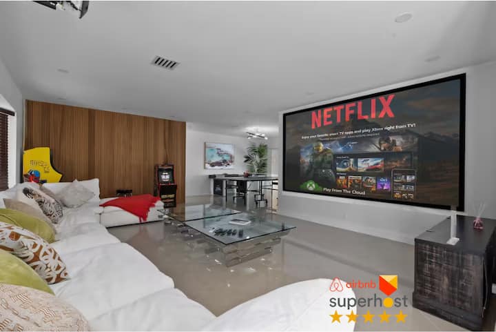 •Luxury 4000-sqft Mansion With Sauna & Large Pool• - Hollywood, FL