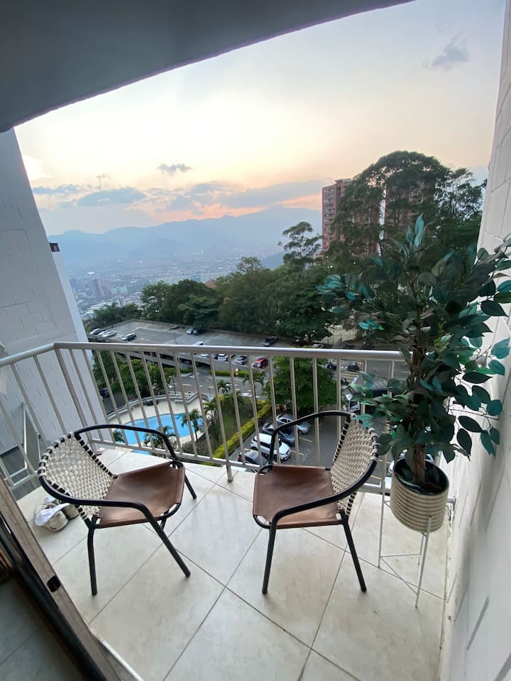 Excellent Rental Opportunity In El Poblado - Medellín