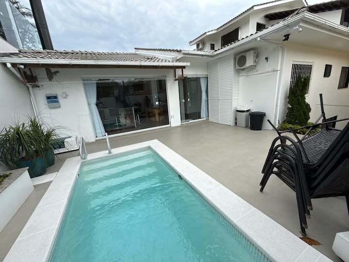 Casa Em Florianopolis A Caminho Das Praias - Florianópolis