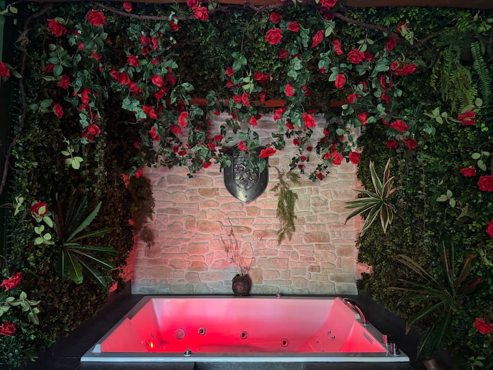 Romantique La Forêt Jacuzzi Terrasse Plage à 300m - Ramatuelle