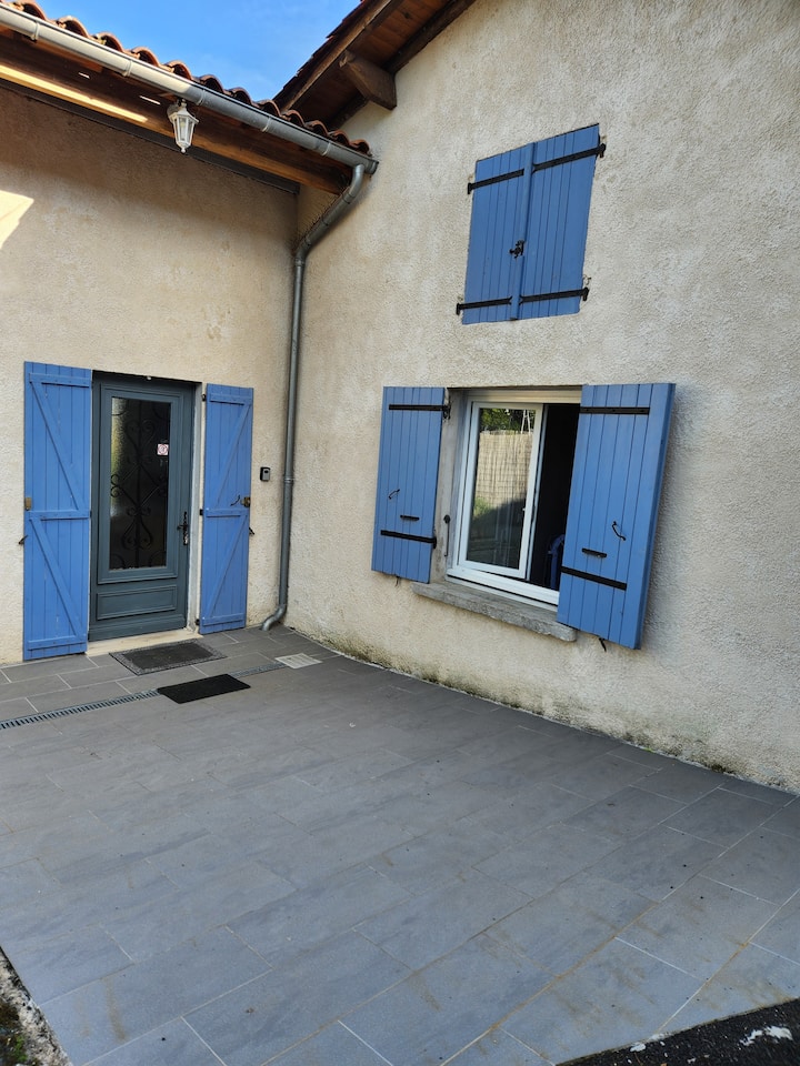 Gite A La Campagne - Dordogne