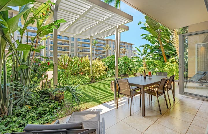 Luxe 2br With Oversized Lawn And Easy Beach Access - Kaanapali, HI