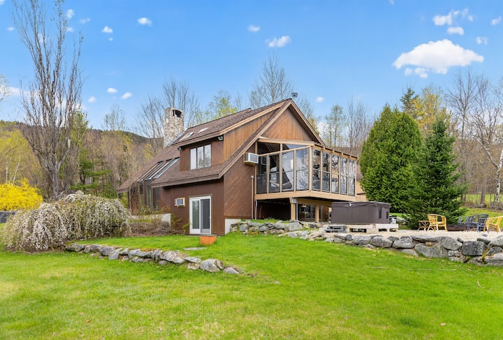 White Mountains Home W/ Hot Tub, Projector, Arcade - Ferris Wheel, Jefferson