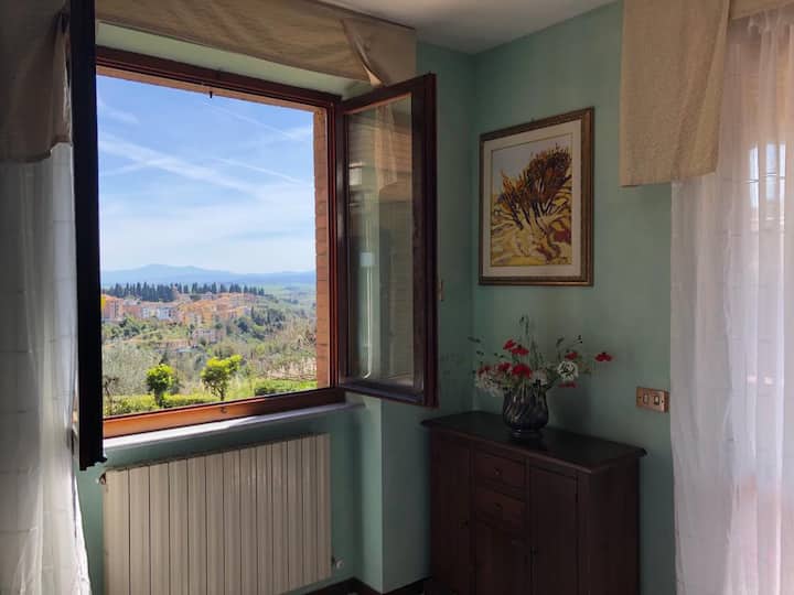 Il Nido Di Rondine: Appartamento Con Parcheggio - Siena