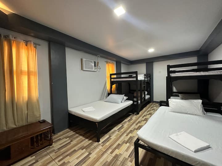 Baler Niña's 12 Pax Room - Baler