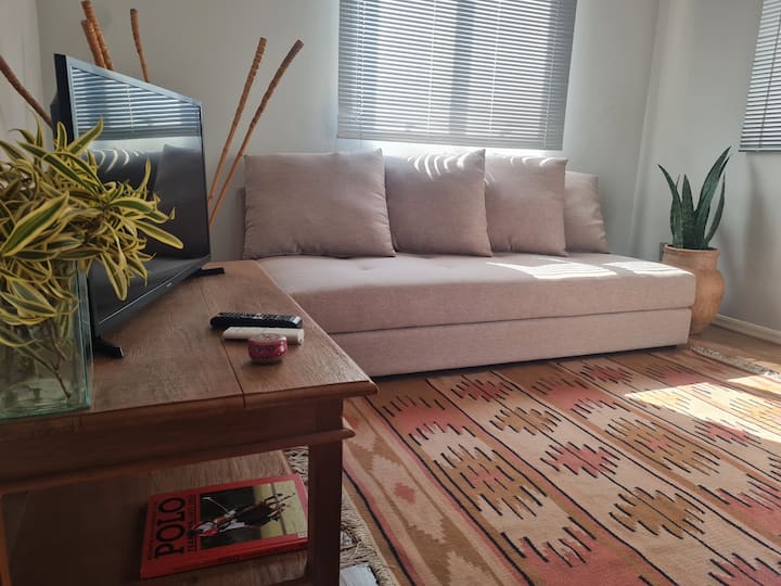 Amplo Studio No Cambui Com Super Local E Garagem - Campinas