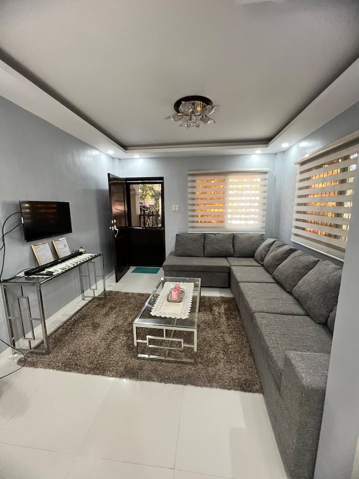 Hundred Islands Affordable Staycation 3 Bedrooms - Alaminos