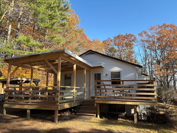 Spacious Country House Convenient To Lakes, Skiing - Bridgton, ME