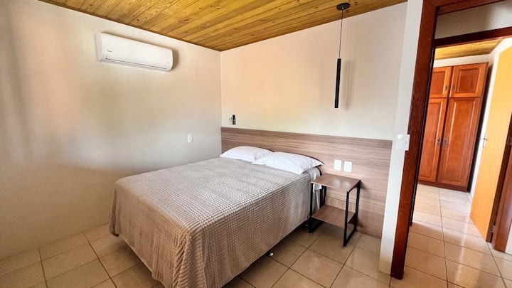 4. Apartamento Praia De Garopaba (Centro) - Garopaba