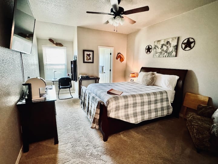 Master Suite Temple/belton
Perfect For Traveling - Belton, TX
