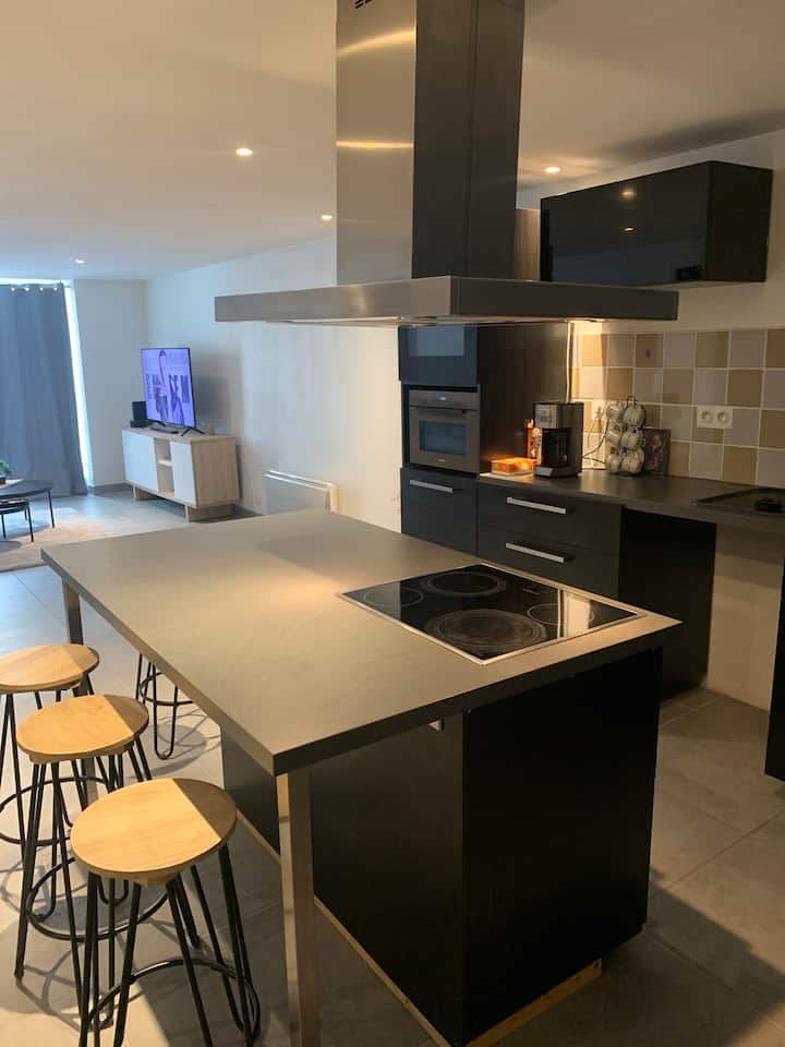 Appartement Plein Centre Ville, Internet+netflix - Saint-Lô