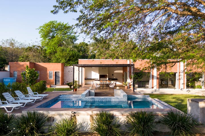 Casa De Relax En San Ber - Paraguay