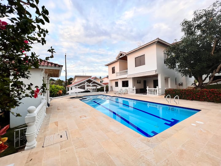 Melgar, Villa Esperanza - Melgar