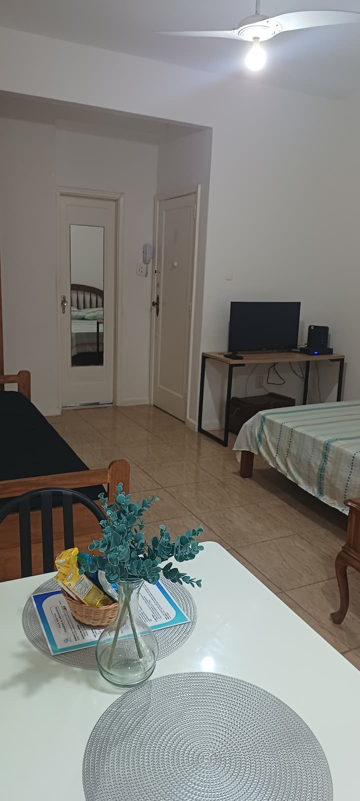 Apartamento Em Ipanema Com óTima Localização - Ipanema
