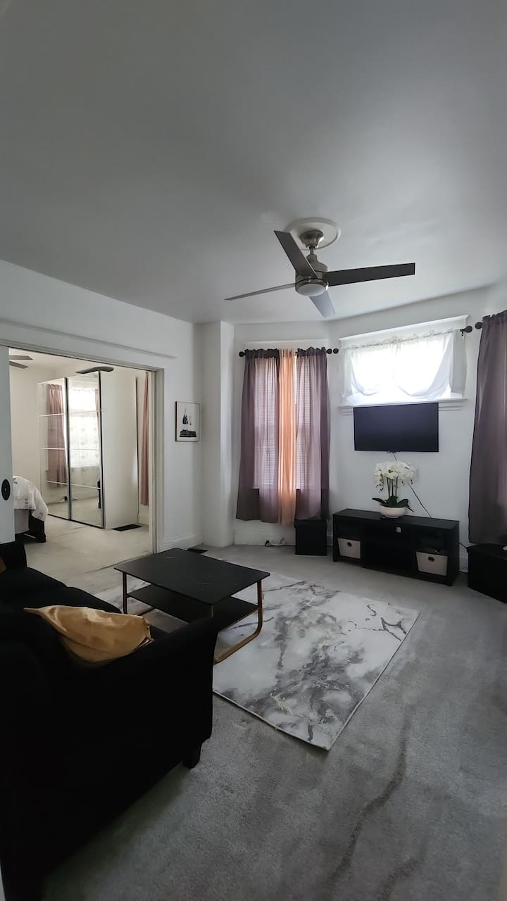 Lovely Petite Minutes From Downtown & Hospitals - Cincinnati