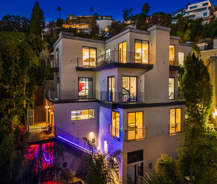 “Hollywood Hills Sky Villa” Above The Sunset Strip - Los Angeles, CA