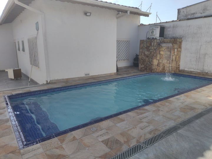 Casa Caraguatatuba C/piscina -14 Pessoas - Caraguatatuba