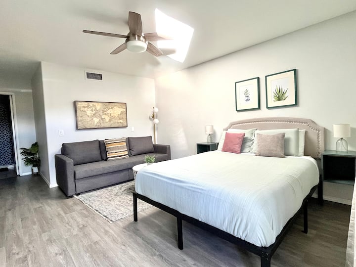 Comfy Coronado View Hideaway, 10 Min To Dt - 스프링 밸리