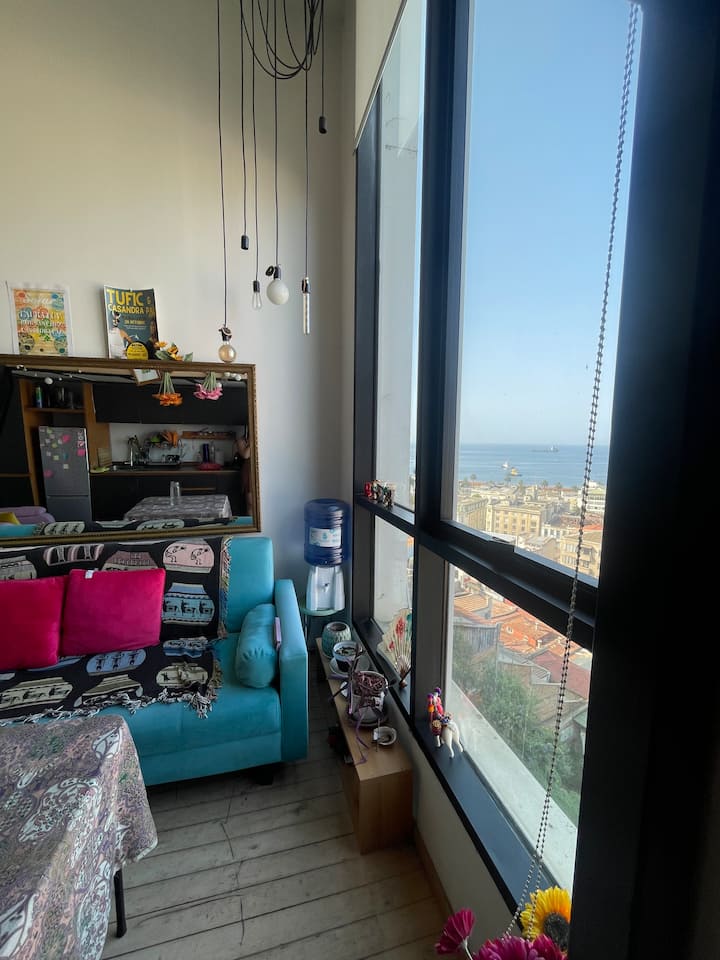 Hermoso Y Céntrico Loft Con Vista Al Mar - Valparaíso