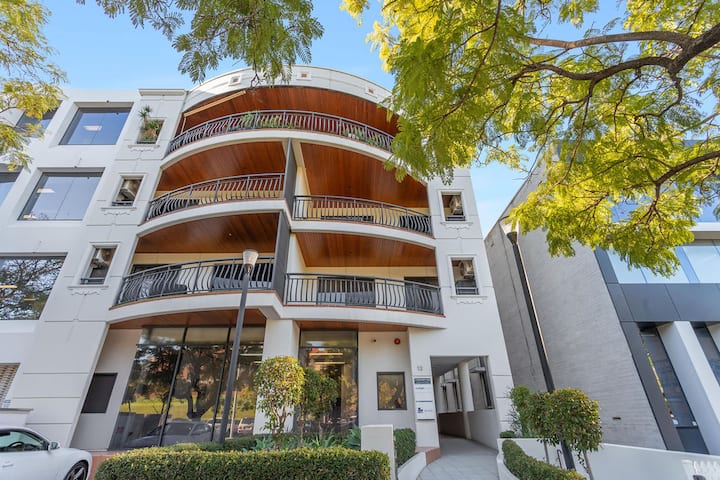 Spacious 2 Bed Apartment Close To Cbd & Kings Park - Perth, Australia