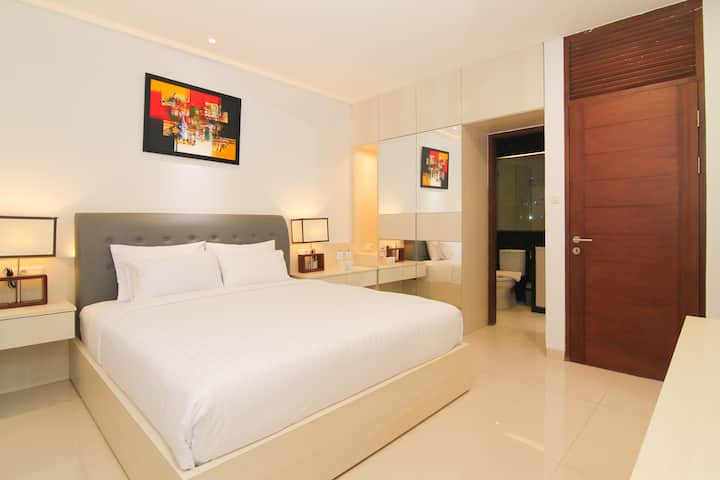 2bedroom/2bath Executive Suite At Setra Duta - Bandung