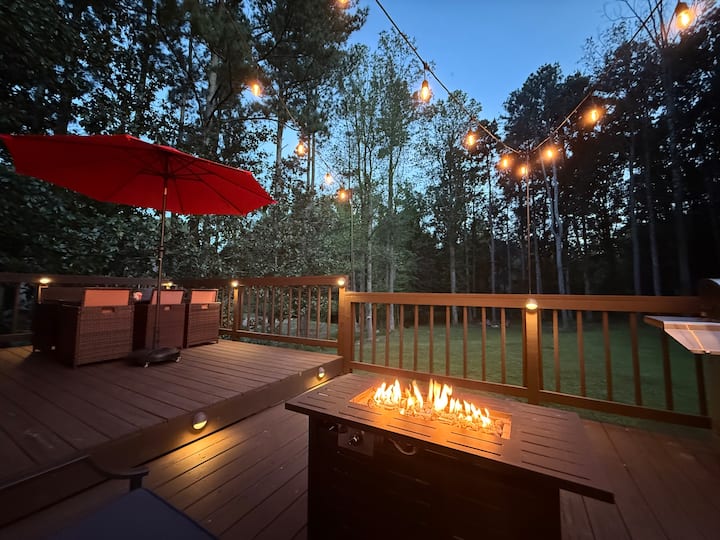 Renovated Retreat With Spacious Private Deck - Suwanee, GA