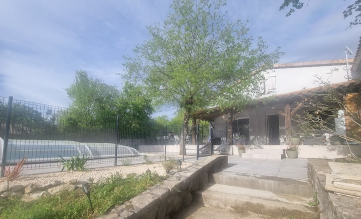 Villa Avec Piscine Au Cœur Des Gorges De L'ardèche - Ruoms