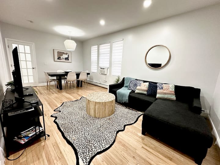 New 3 Bedroom Home Close To Times Square. - New York