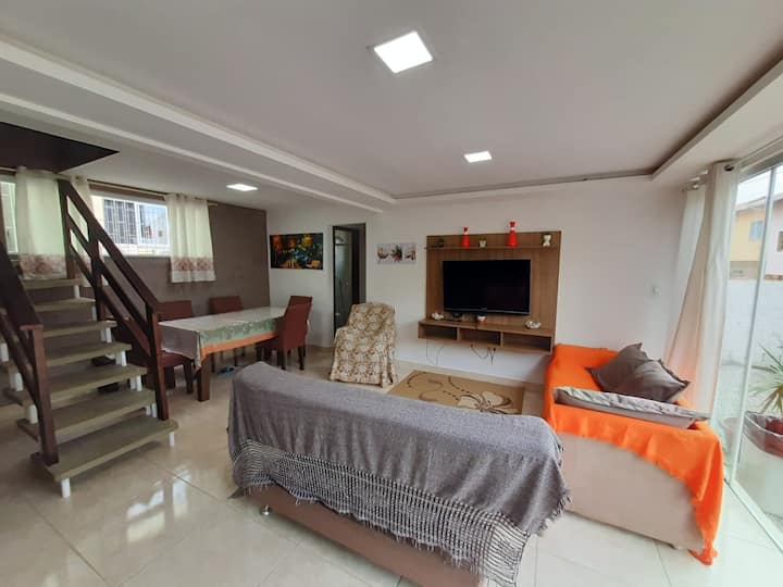 Casa Próximo A Praia Morro Das Pedras E Aeroporto. - Florianópolis