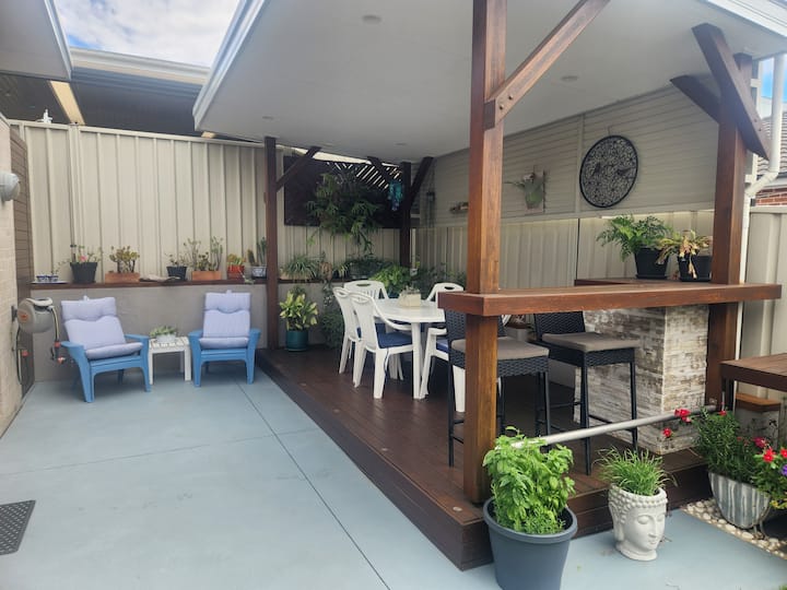 Seaside Escape - Pet Friendly - Kiama