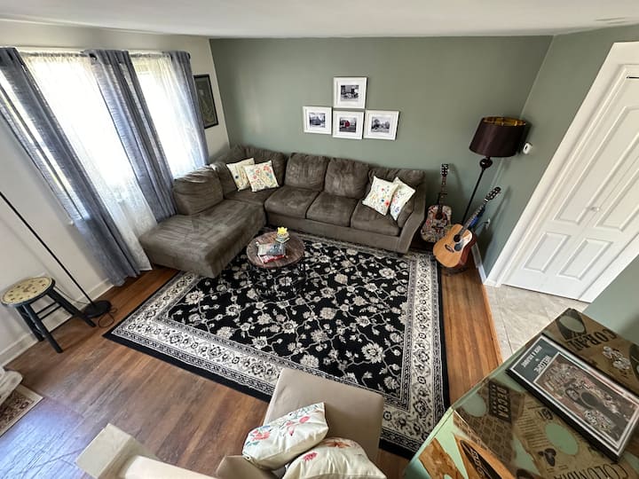 Lancaster Musically Inspired Home Downtown Sleeps6 - Lancaster, PA