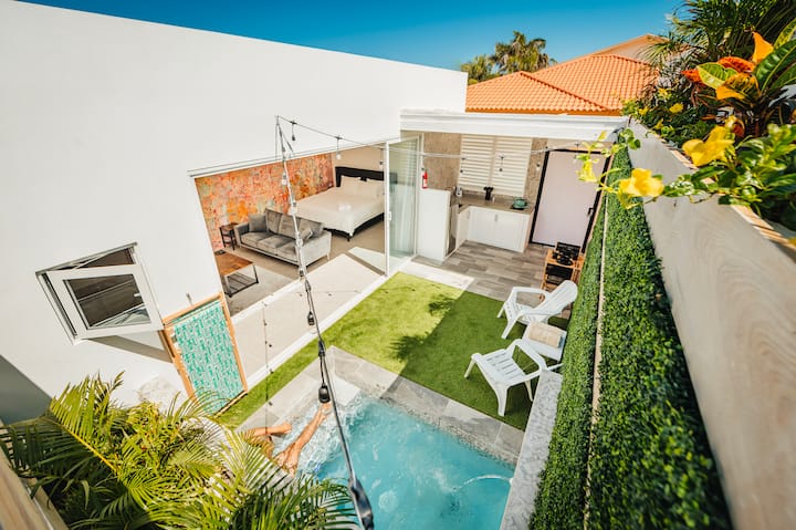 Priv Pool, Deluxe Loft, King Bed Near Eagle Beach. - Aruba