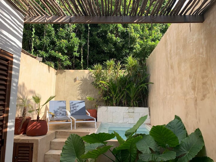 Maison Toledo, Oasis Dans La Zone De Paseo Montejo - Mérida