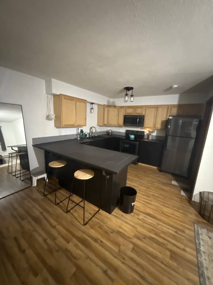 La Frontier Suite - Fairbanks, AK