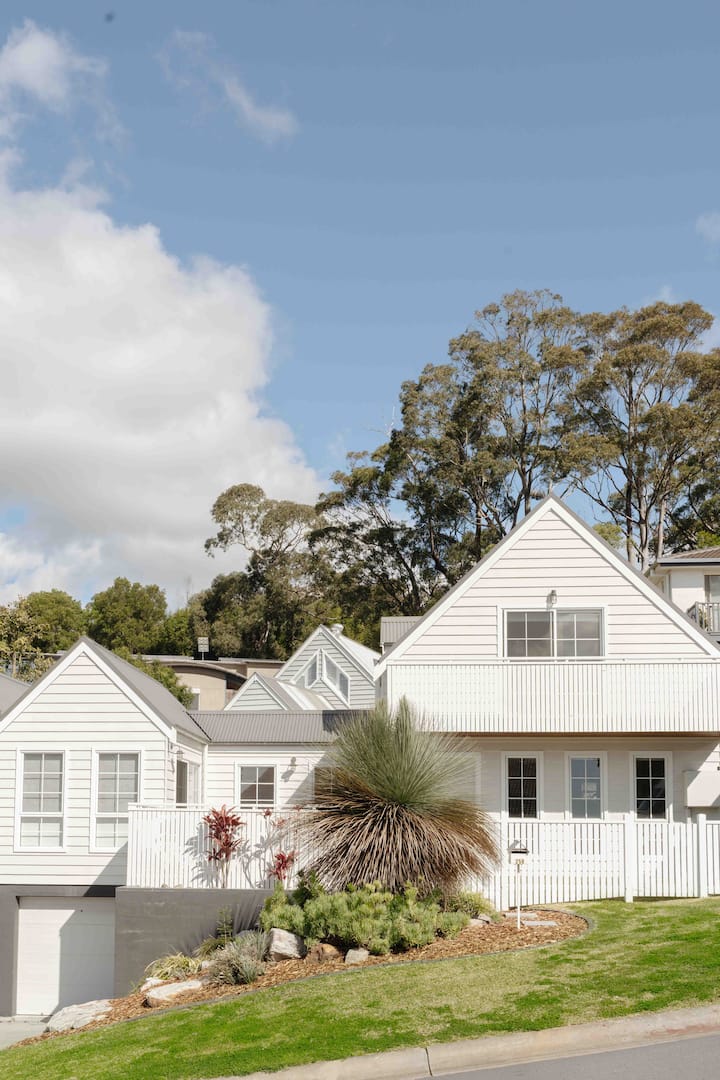 “Hamptonbliss – Coastal Getaway” - Jamberoo