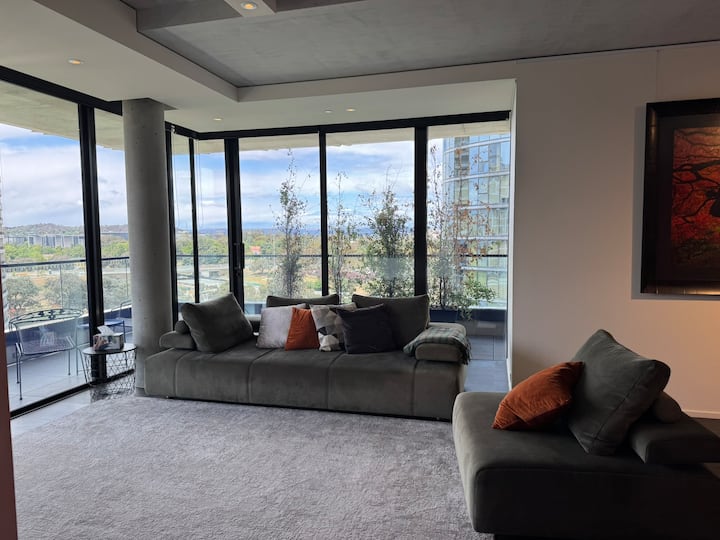 21 South Apartment Executive Escape - Canberra