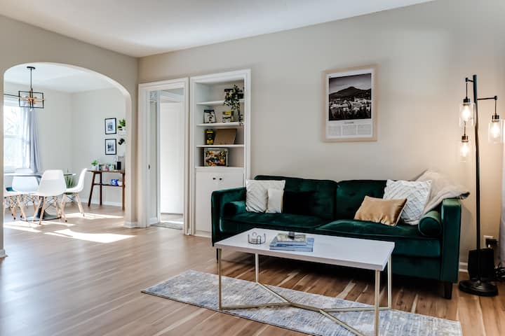 The Emerald Door @ Eugene Walkable - Eugene, OR