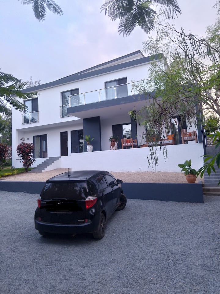 Pes Villa-breakfast Included - Diani Beach