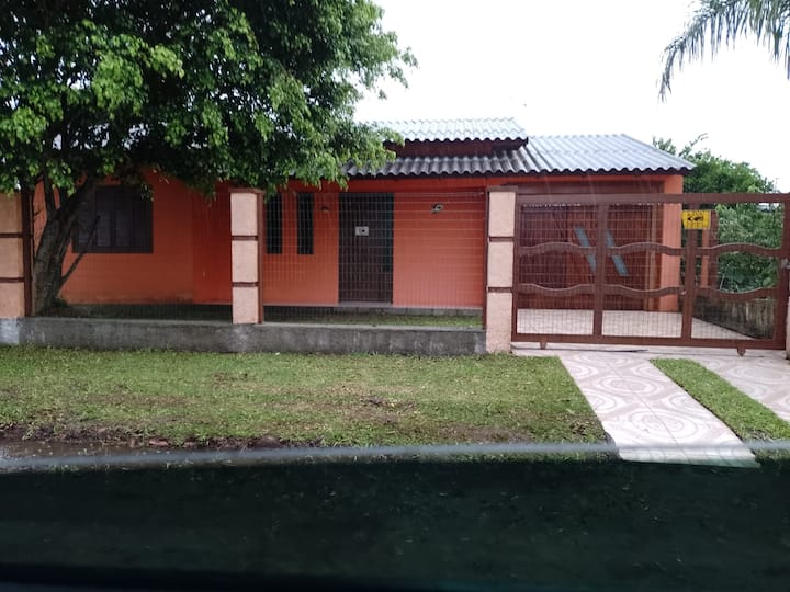 Casa Próxima Ao Centro De Nova Tramandai - Tramandaí