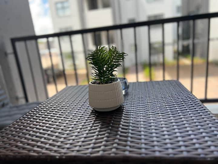 Minimalist Retreat • Near Cedar & Fourways Mall - Sandton