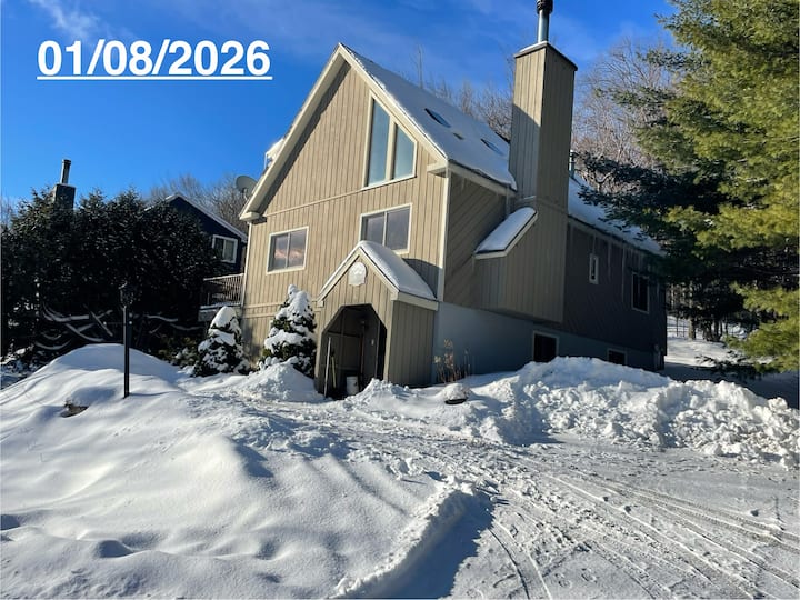 Mount Snow Chalet W/ Ski-home Trail & Indoor Sauna - Mount Snow, VT
